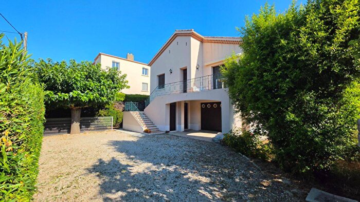 Les Alizées-Les Baumes-Le Méjean, Istres : Appartement 4 pièces à louer
