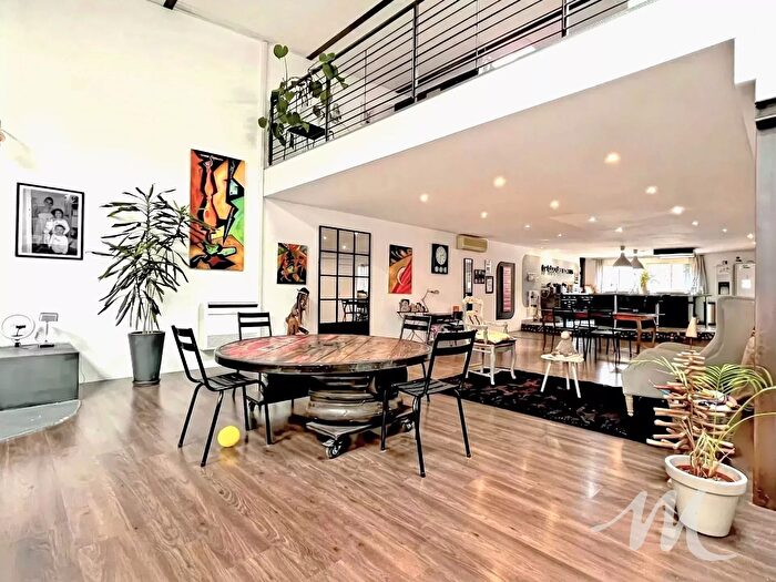 Appartement à vendre - Barjols - 8 pièces - 4 chambres