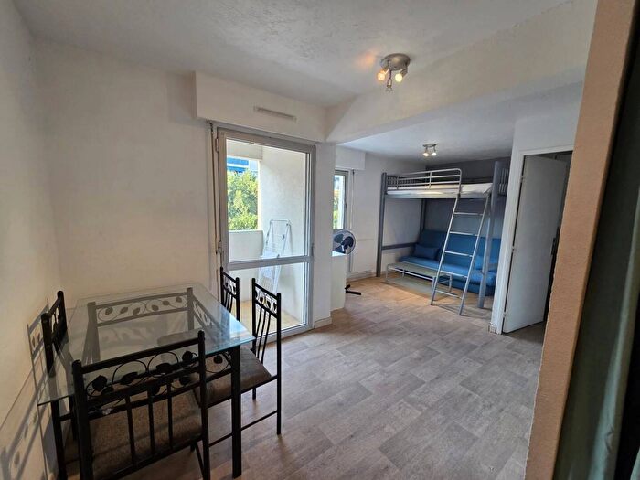 Appartement à louer - Antibes - 1 pièce