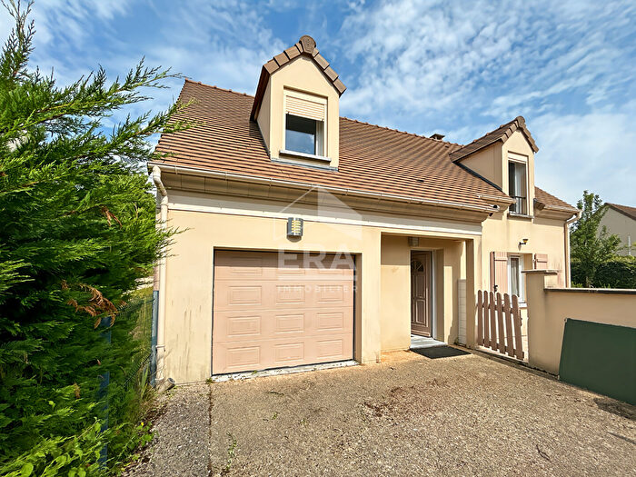 Étampes, Guinette : Maison 4 pièces à vendre