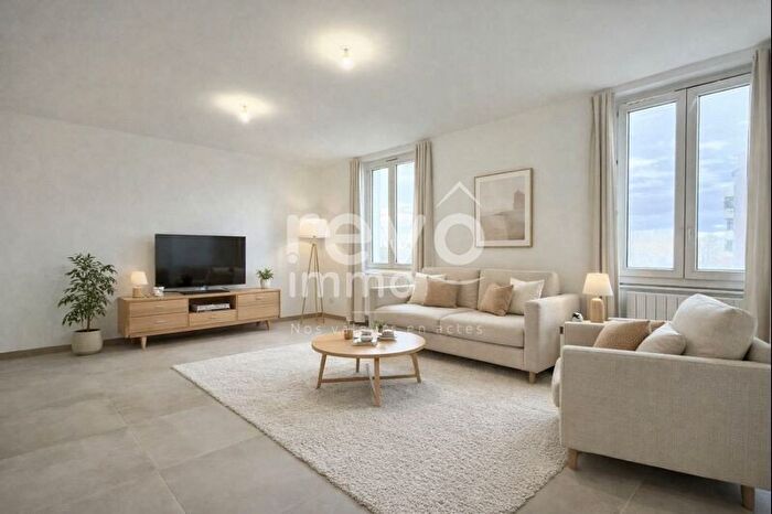 Appartement à vendre - Miribel - 3 pièces - 2 chambres