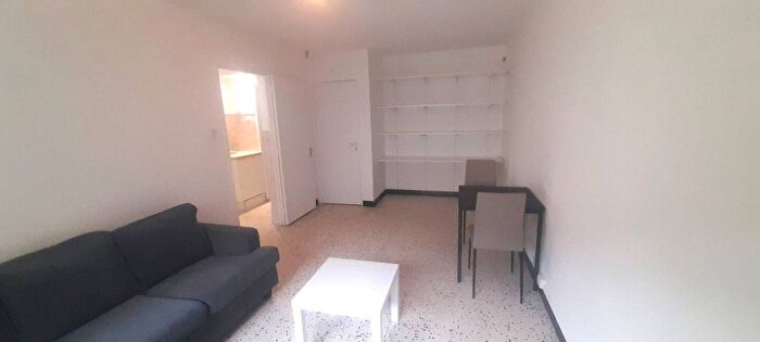 Appartement à louer - Village, Vias - 2 pièces - 1 chambre