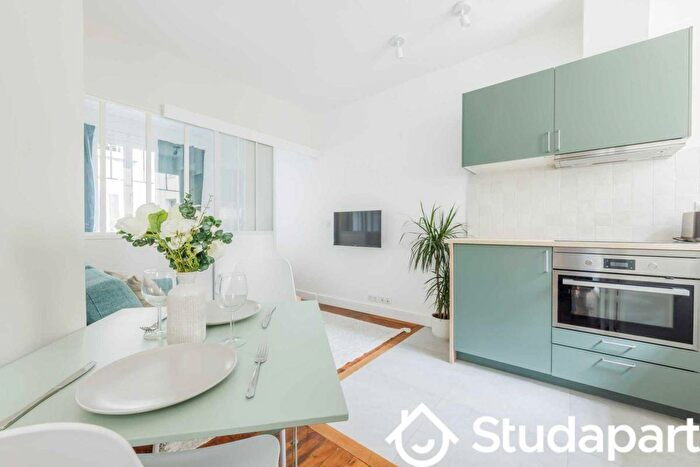Pont de Flandre, Paris 19ème arrondissement - Appartement 1 pièce à louer