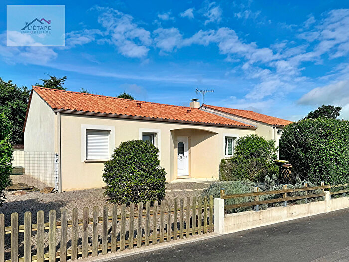 Maison à vendre - Saint-Julien-des-Landes - 5 pièces - 3 chambres