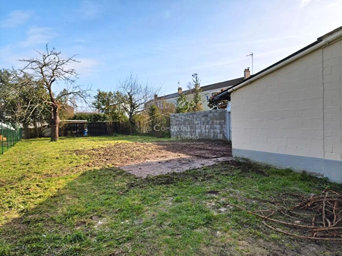 Maison à louer - Donges - 5 pièces - 4 chambres