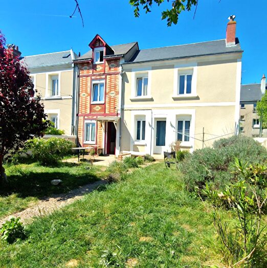 Tours, Sanitas, Rotonde : Maison 4 pièces à vendre