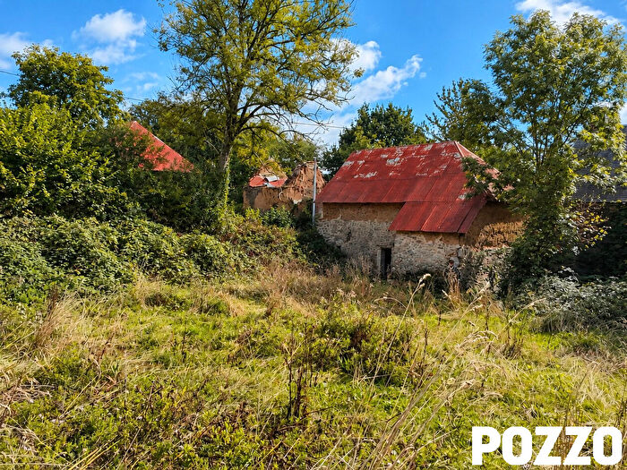 Le Mesnilbus : Maison 2 pièces à vendre