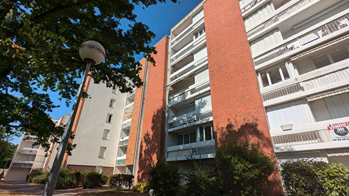 Appartement à louer - Orléans, La Source Université, Parc Floral - 3 pièces - 2 chambres