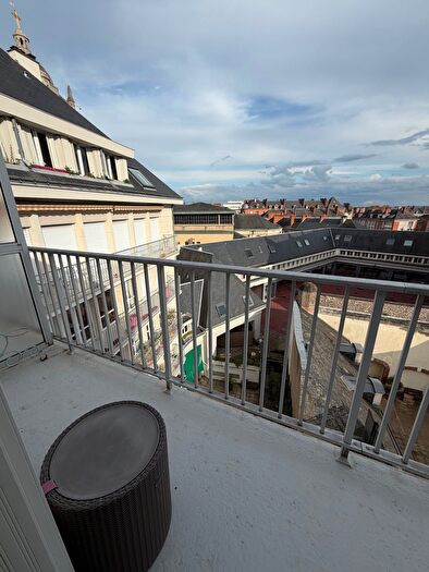 Appartement 1 pièce à Orléans, Châtelet, à louer