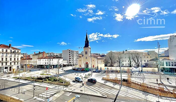 Appartement à vendre - Villeurbanne, Perrallière - 3 pièces - 1 chambre