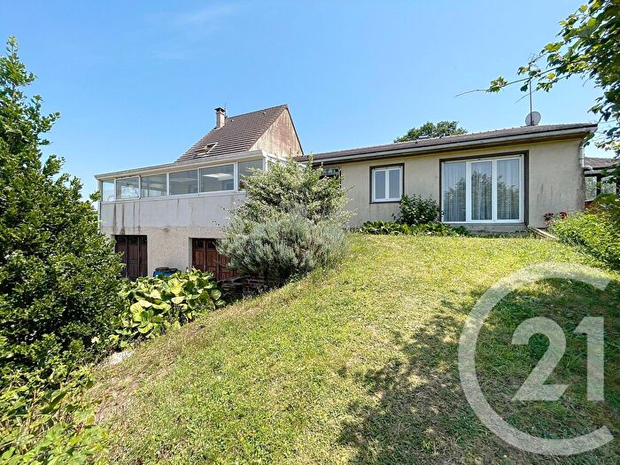 Maison à vendre - Boulogne-la-Grasse - 8 pièces - 5 chambres