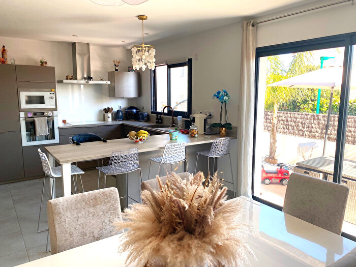 Maison à vendre - Saint-Jean-Lasseille - 4 pièces - 3 chambres