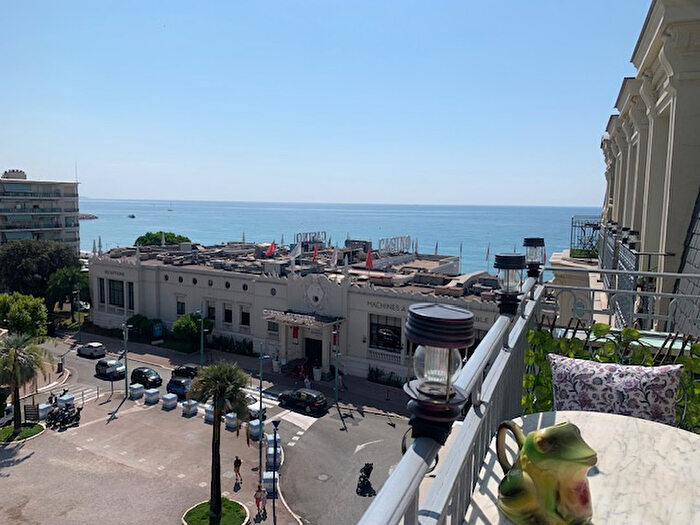 Appartement à vendre - Menton, Hôtel de Ville, Vieille Ville, Musée, Madone, Carnolès - 2 pièces - 1 chambre