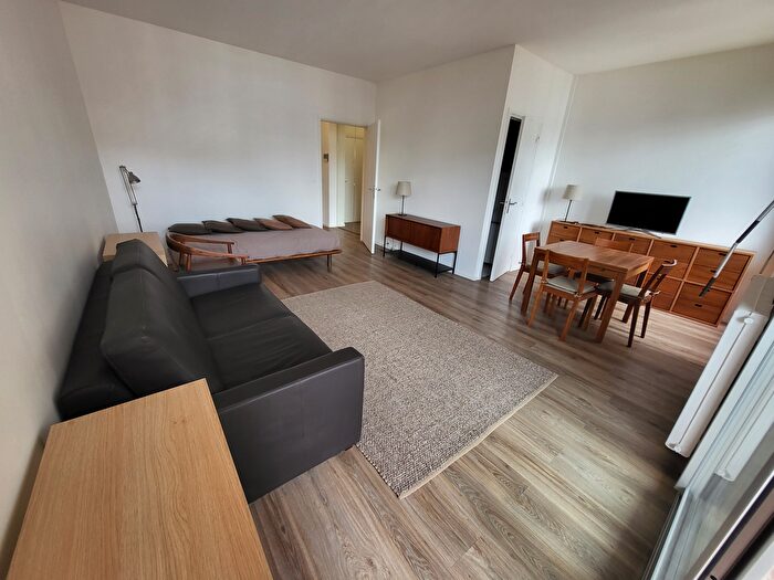 Appartement 1 pièce à Paris 7ème, Breteuil, à louer