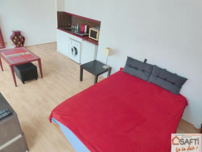 Plaisir, Centre-ville, Château - Appartement 1 pièce à vendre