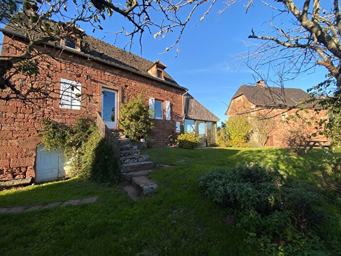 Maison à vendre - Nauviale - 12 pièces - 7 chambres