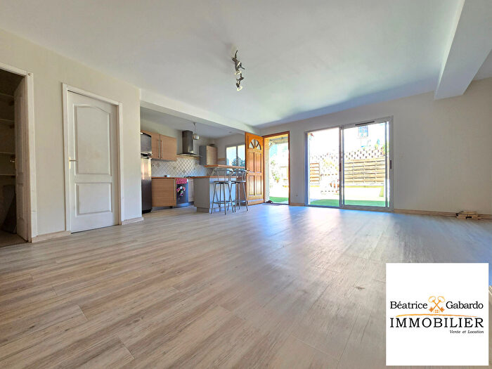 Maison à vendre - Létra - 4 pièces - 2 chambres
