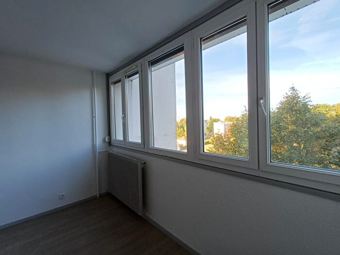 Luxeuil-les-Bains - Appartement 4 pièces à louer
