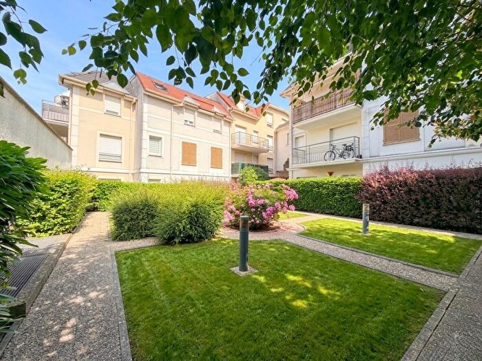 Appartement 3 pièces à Villiers-sur-Marne, Centre-ville, à vendre