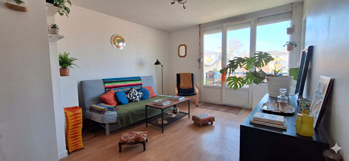 Appartement à vendre - Tours, Giraudeau - 4 pièces - 3 chambres