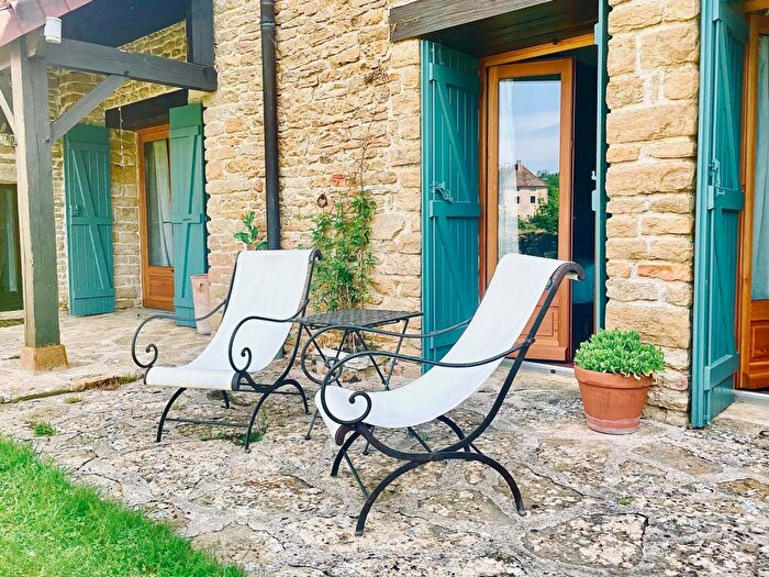 Maison à vendre - La Vineuse - 7 pièces - 4 chambres