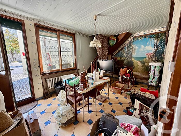 Maison 4 pièces à vendre à Bazouges-la-Pérouse