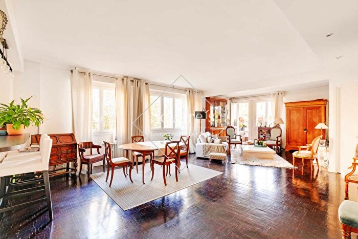 Appartement à vendre - Neuilly-sur-Seine, Saint-James, Madrid - 6 pièces - 5 chambres