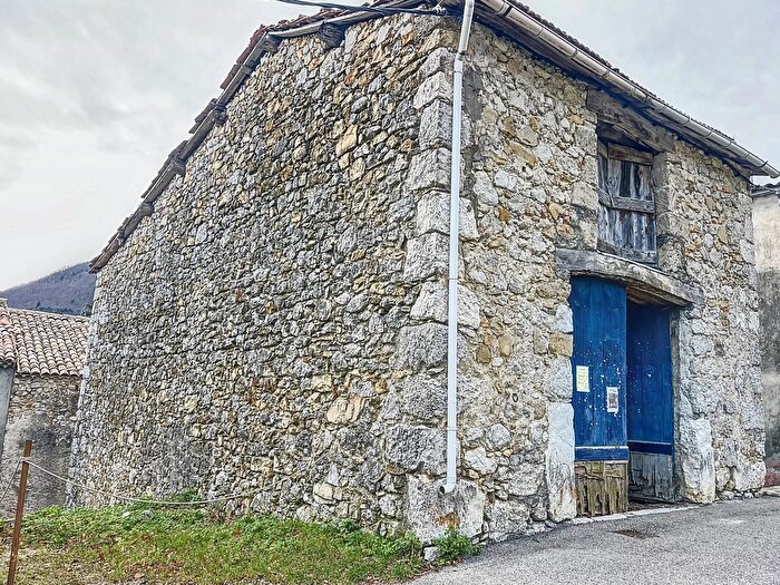 Maison à vendre - Briançonnet - 3 pièces - 1 chambre