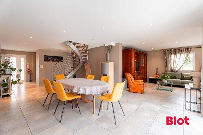 Maison à vendre - Elven - 5 pièces - 4 chambres