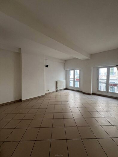 Appartement à louer - Ainay, Lyon ème arrondissement - 4 pièces - 3 chambres