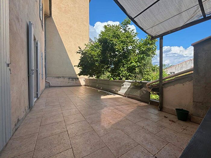 Centre Ville, Aix-en-Provence - Appartement 3 pièces à louer