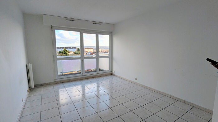 Appartement à louer - Chatou, Nord - 1 pièce