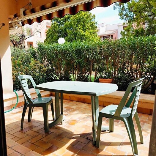 Appartement à vendre - Avignon, Raspail, Vernet - 3 pièces - 2 chambres