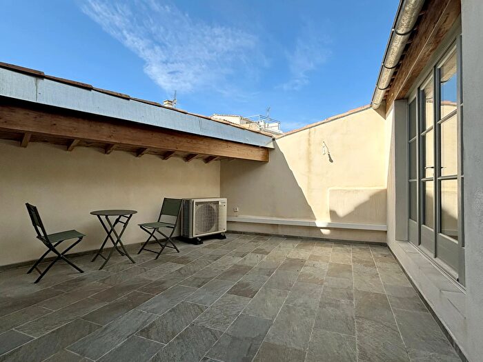 Appartement à vendre - Arles, Centre-ville - 4 pièces - 3 chambres