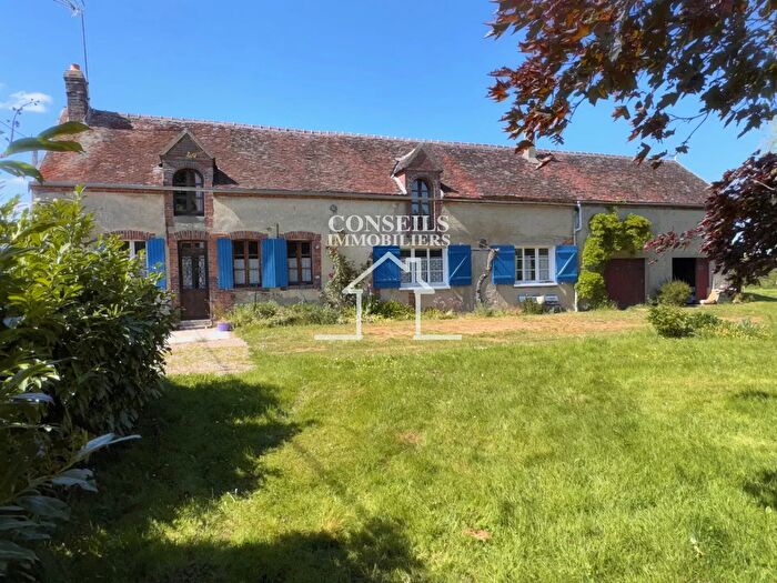 Maison 5 pièces à Villeneuve-sur-Yonne, à vendre