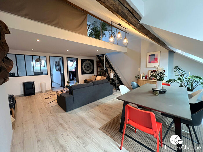 Appartement à vendre - Blois - 4 pièces - 1 chambre