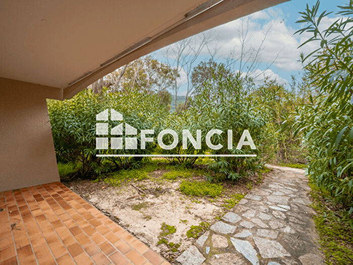 Appartement à vendre - Le Lavandou, Centre-ville, Plage du Lavandou, Pointe Pilon - 2 pièces - 1 chambre