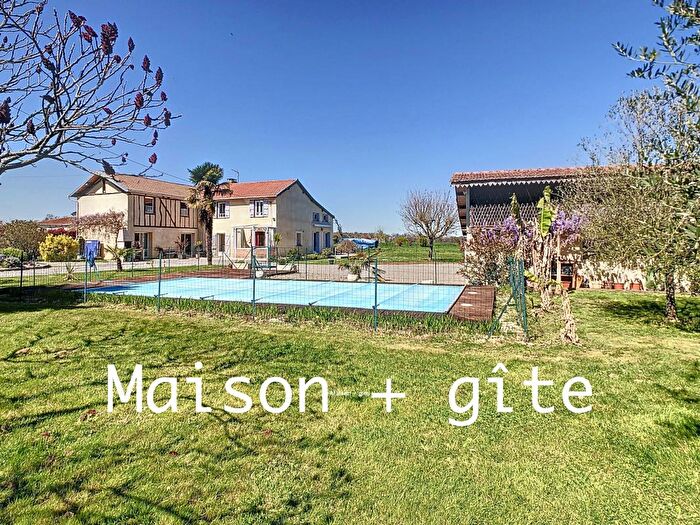 Mirande : Maison 10 pièces à vendre