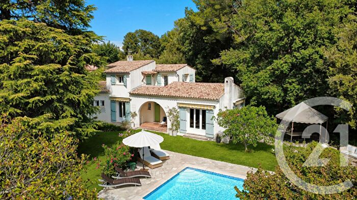 Maison 5 pièces à vendre - Roquefort-les-Pins