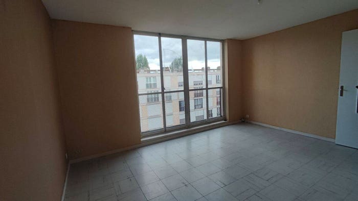 Argentine, Beauvais : Appartement 2 pièces à louer