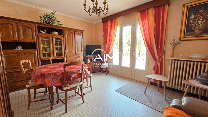 Maison à vendre - Montlouis-sur-Loire - 4 pièces - 3 chambres