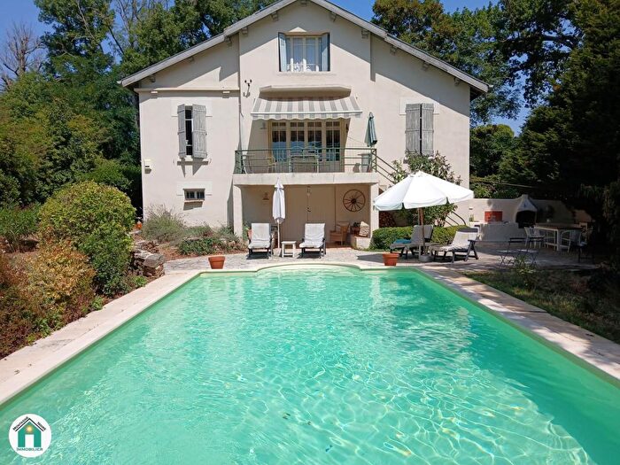 Maison 10 pièces à vendre - Saint-Denis