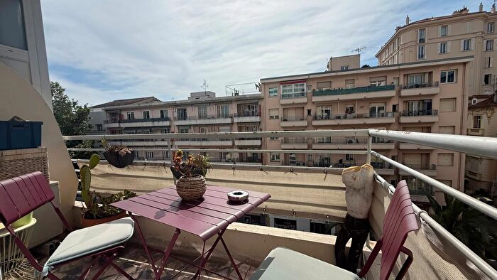 Cannes, Carnot - Appartement 2 pièces à vendre