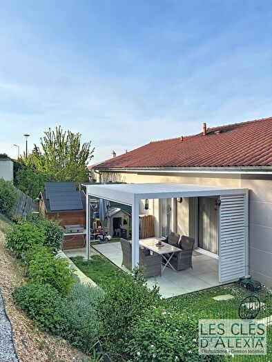 Appartement 4 pièces à Loire-sur-Rhône, à vendre