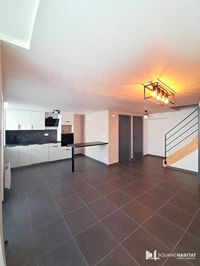 Appartement 4 pièces à Ploërmel, à louer