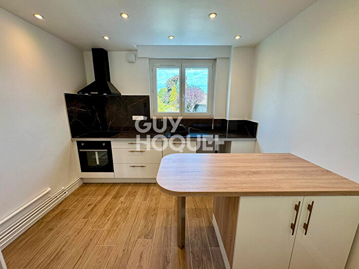 Appartement à louer - Soissons, Gare - 5 pièces - 3 chambres
