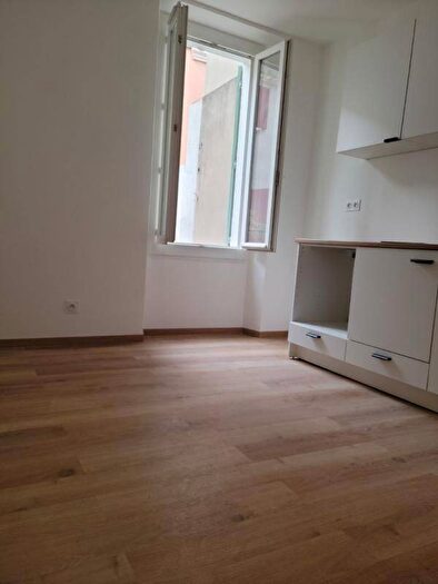 Appartement à louer - Centre Ville-Peyron, La Seyne-sur-Mer - 1 pièce