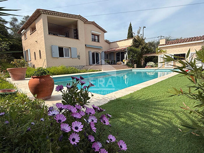 Maison 6 pièces à Grasse, Saint-Antoine, Aspres, Plascassier, à louer
