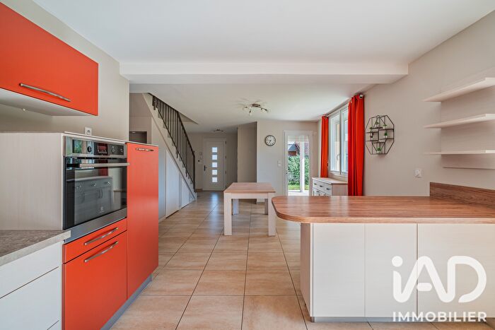 Maison 8 pièces à Échirolles, Village, La Commanderie, à vendre