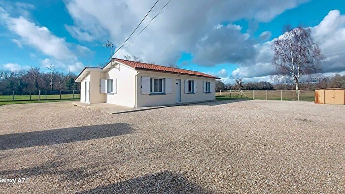 Maison à vendre - Coutras - 5 pièces - 3 chambres